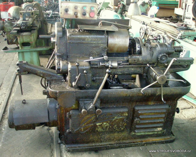 Soustruh revolverový #1118